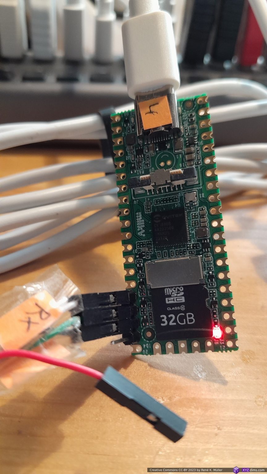 IoT: Milk-V Duo (RISC-V) eSBC running Linux | XYZ dims